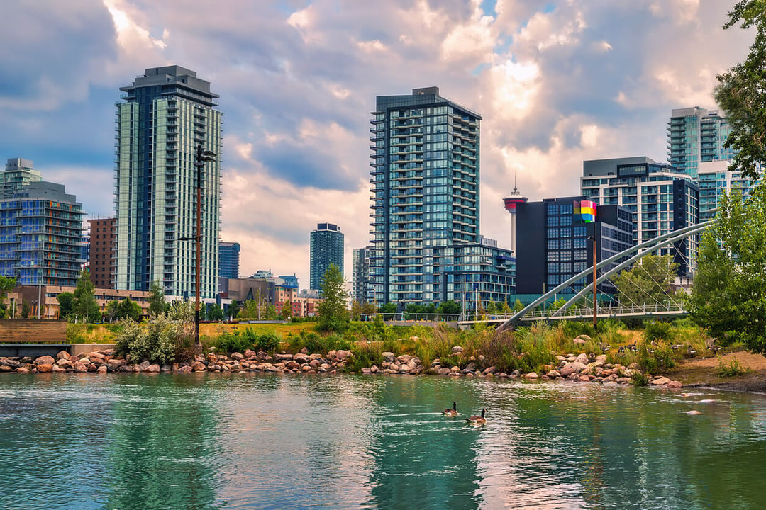 5 Awesome Places To Paddle Board Near Calgary – Red Equipment Canada